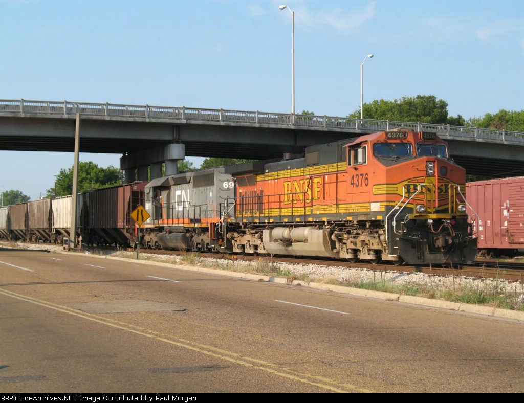 BNSF 4376